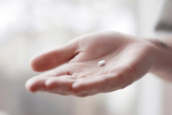 Using salt tablets during a run: a runner's secret weapon? | Coach the Run